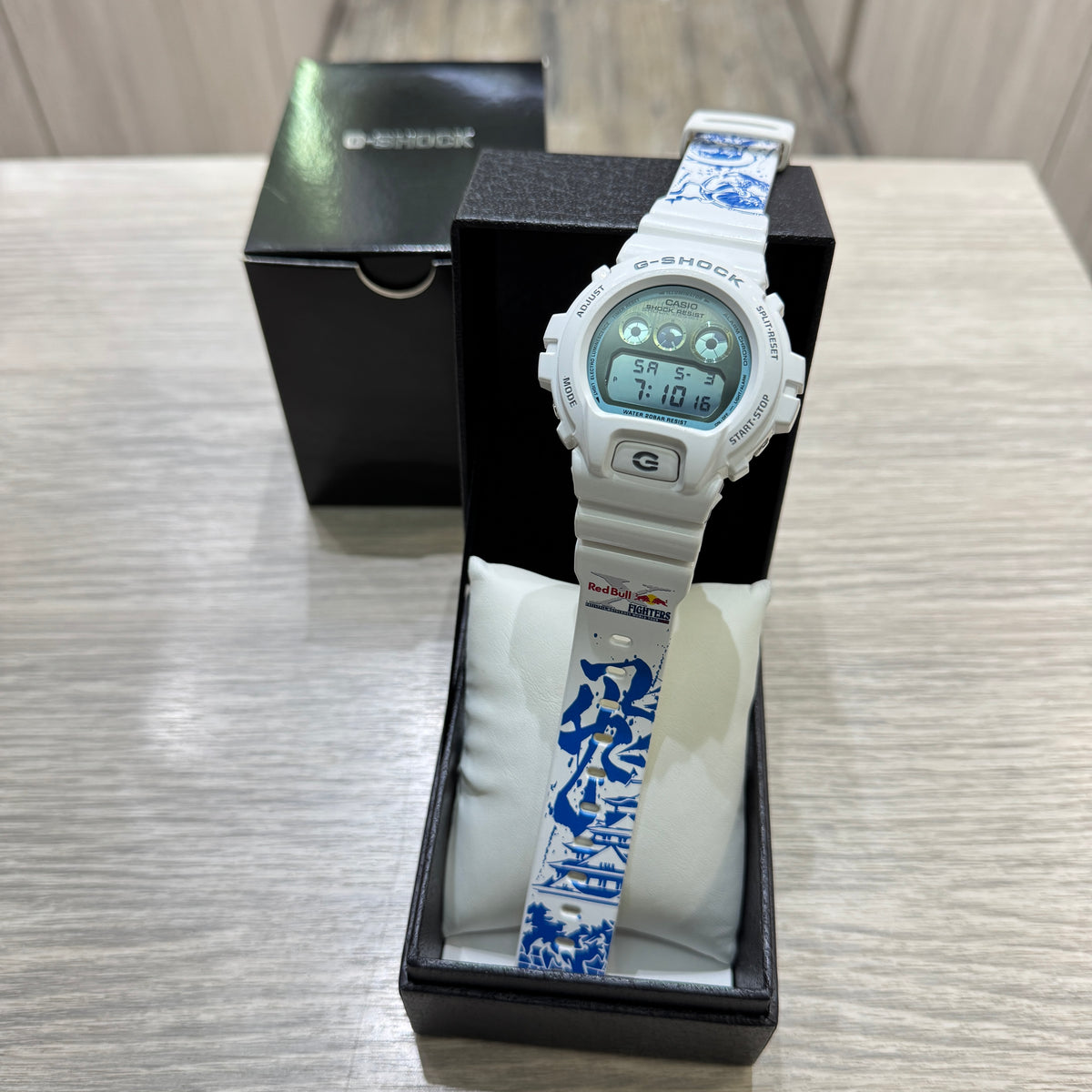 Casio G Shock 2013 x RedBull "X Fighter" Osaka Japan "Player Edition ...